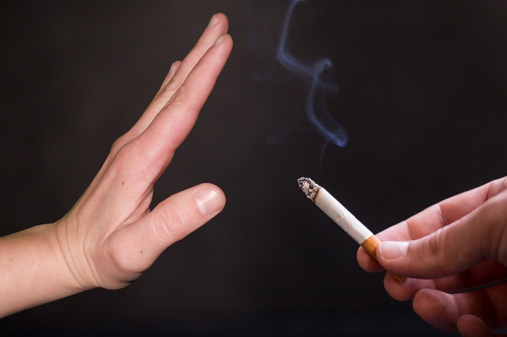 10 Unhealthy Lifestyle Habits To Ditch Now | Smash Negativity