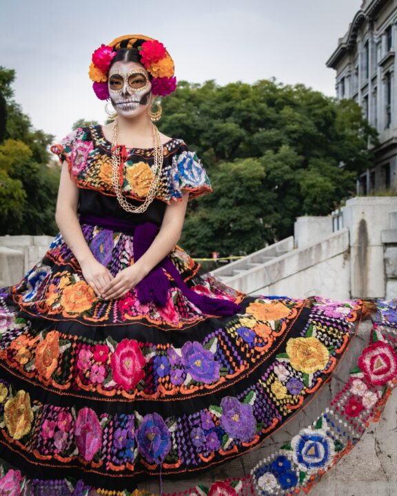 Top 10 Mexican Traditional Dress: A Fiesta Of Style And Tradition ...