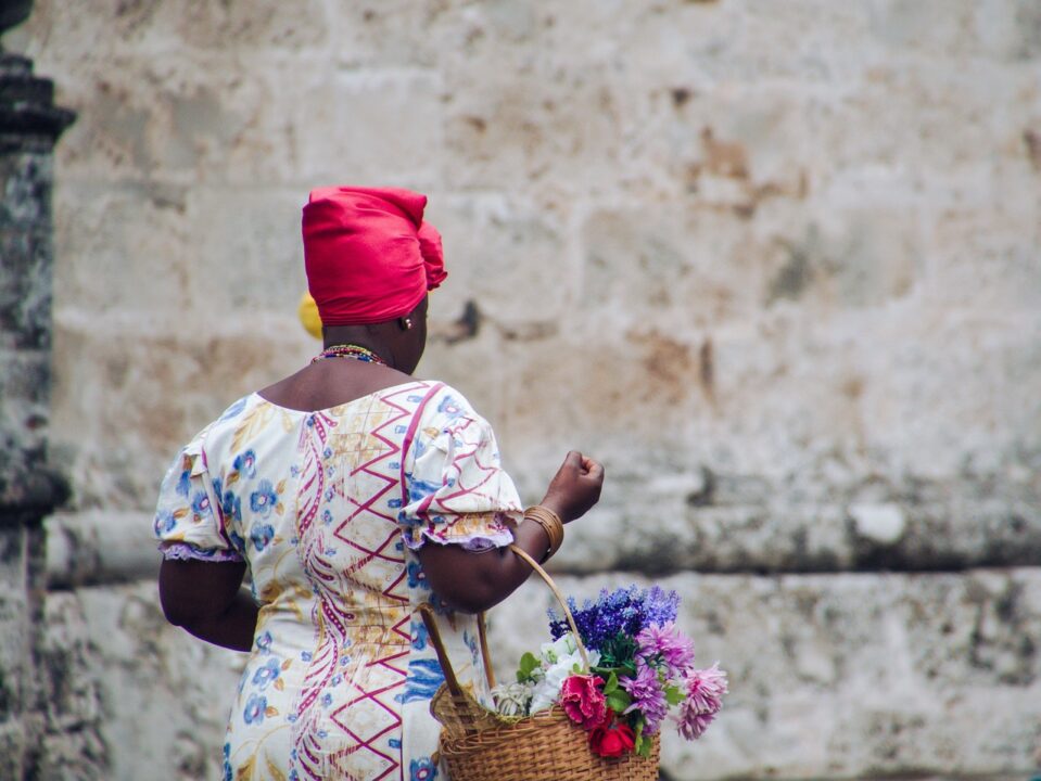 Traditional Clothing In Cuba: History, Types And Legacy