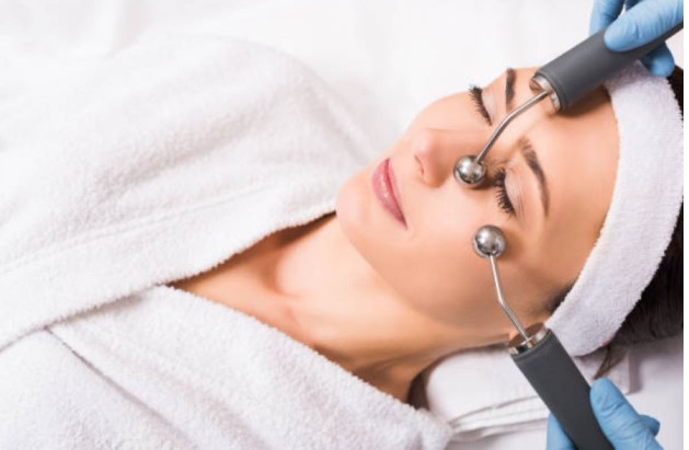 Techniques For Skincare Involving The Use Of Magnets | Smash Negativity